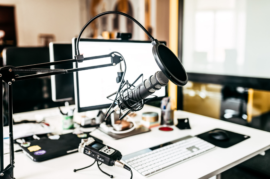 Digital Podcast Tools for Starting a Podcast - Backtracks
